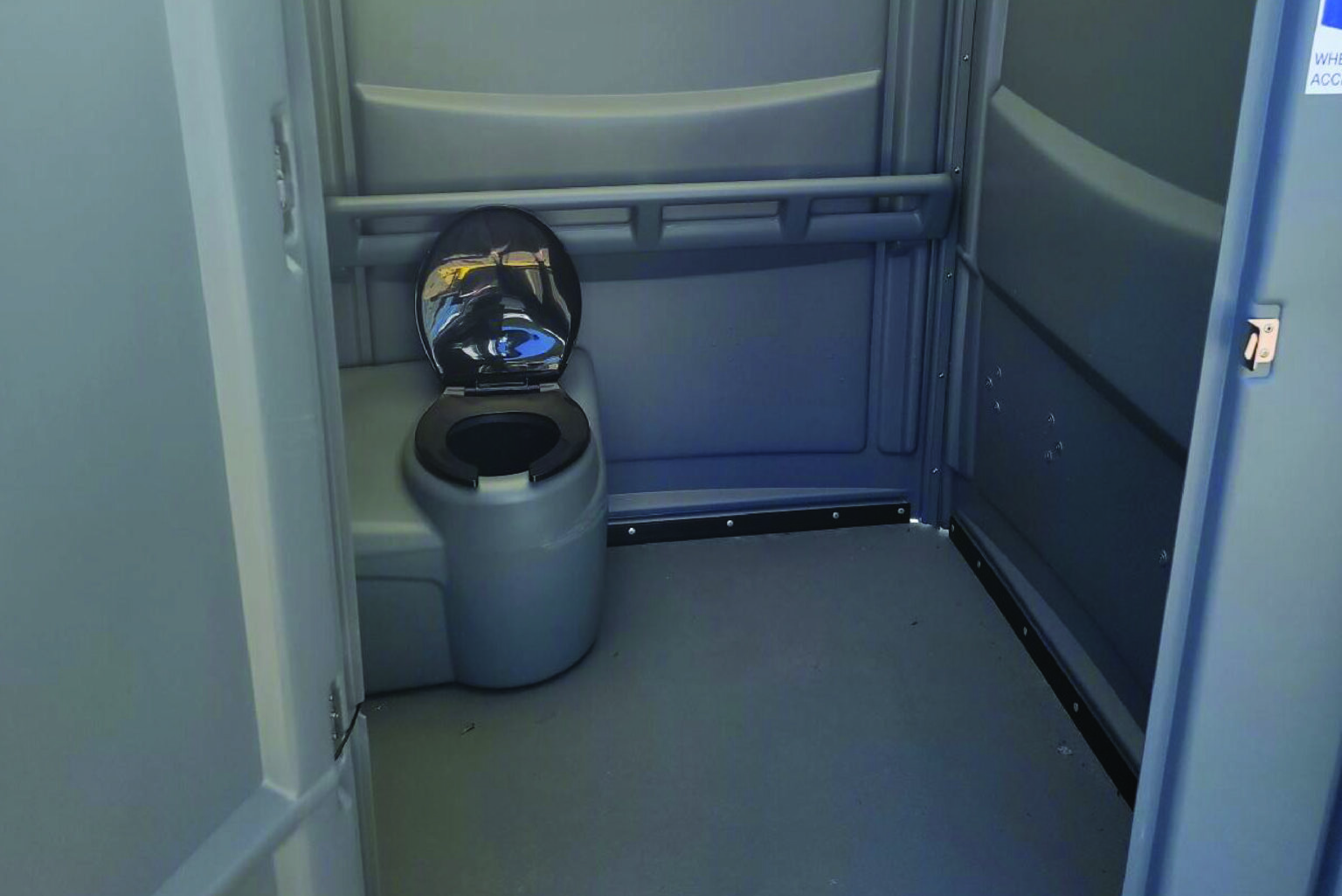 Portable Construction Restroom Trailers Near Atlanta | Pit Stop